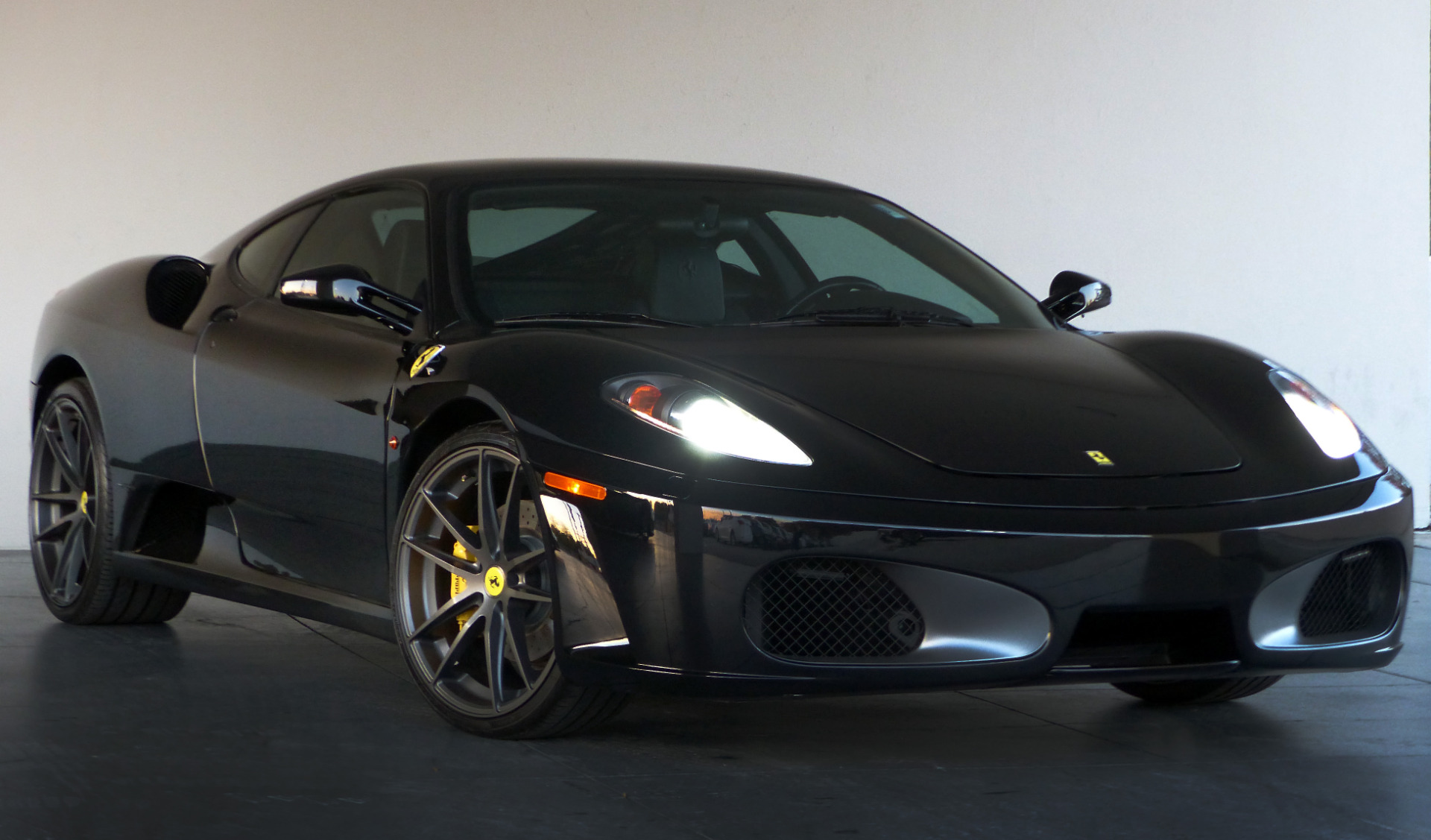 Cars Scuderia Ferrari F430 Berlinetta